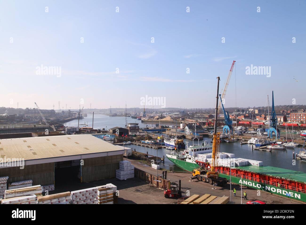 Timber quay hi-res stock photography and images - Alamy