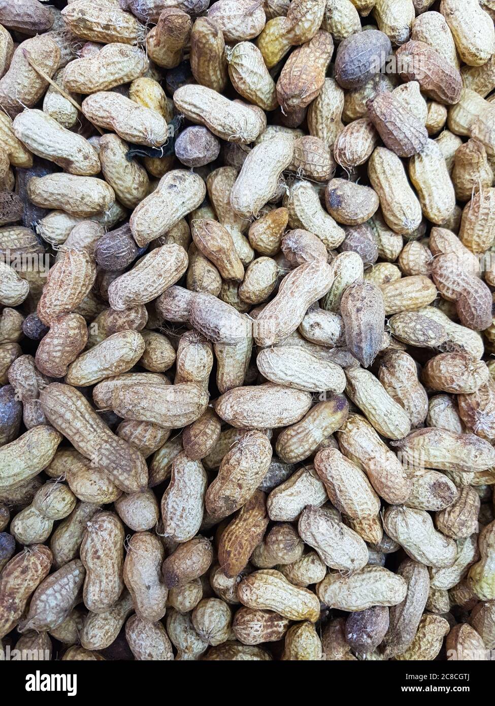 Bunch of peanuts hi-res stock photography and images - Alamy
