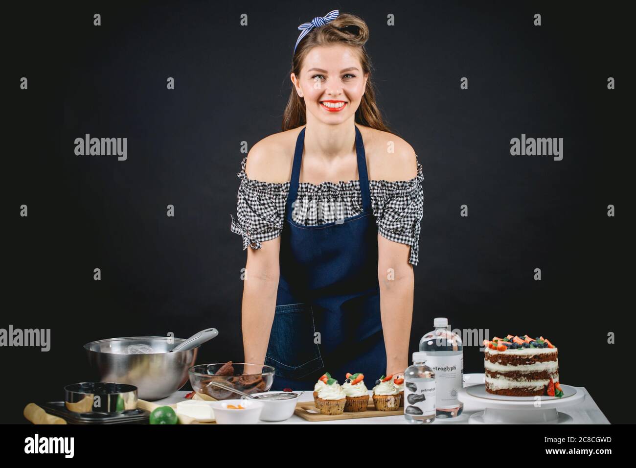 Cutaway dress hi-res stock photography and images - Alamy