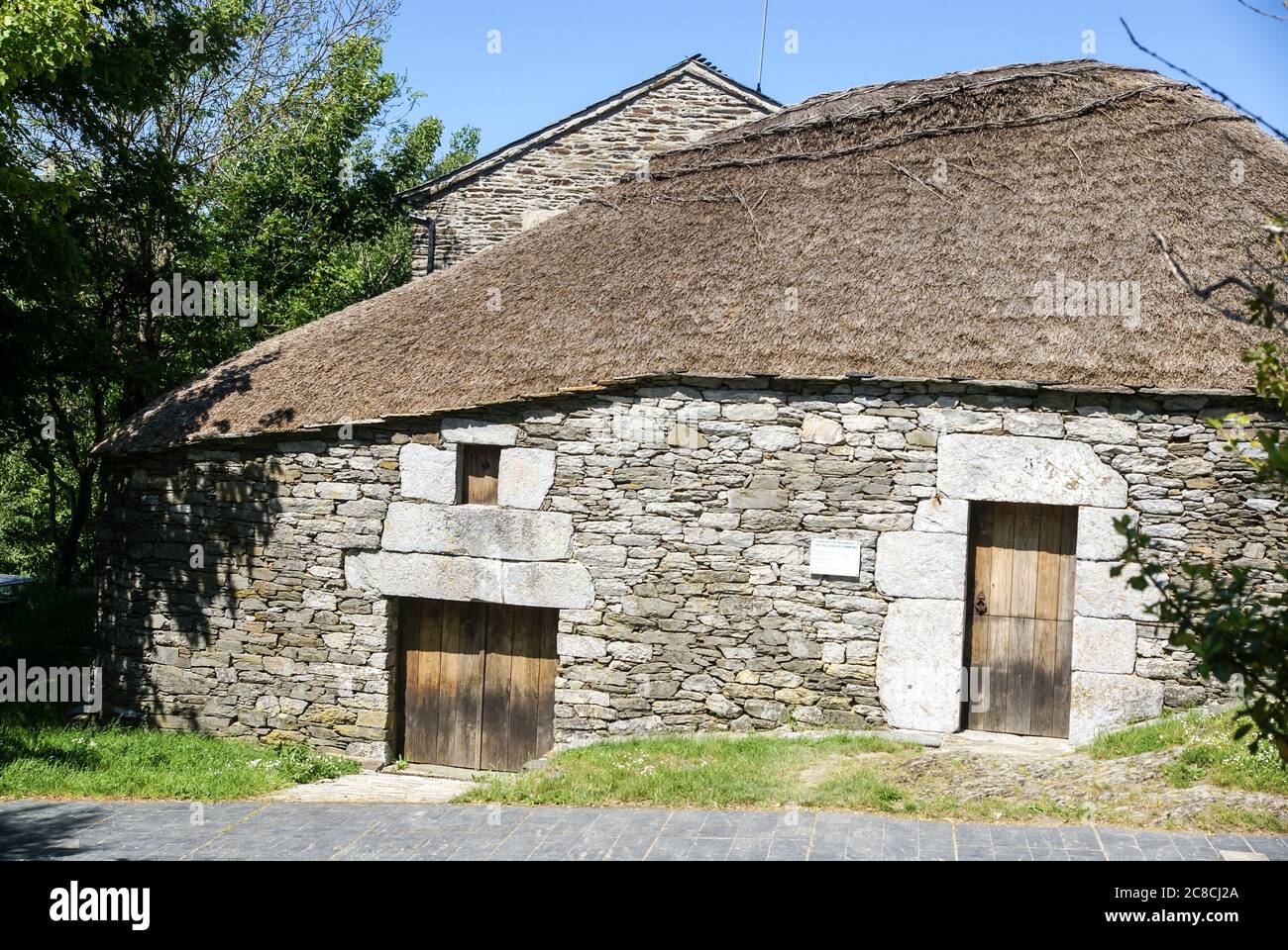 Traditional house galicia hi-res stock photography and images - Alamy