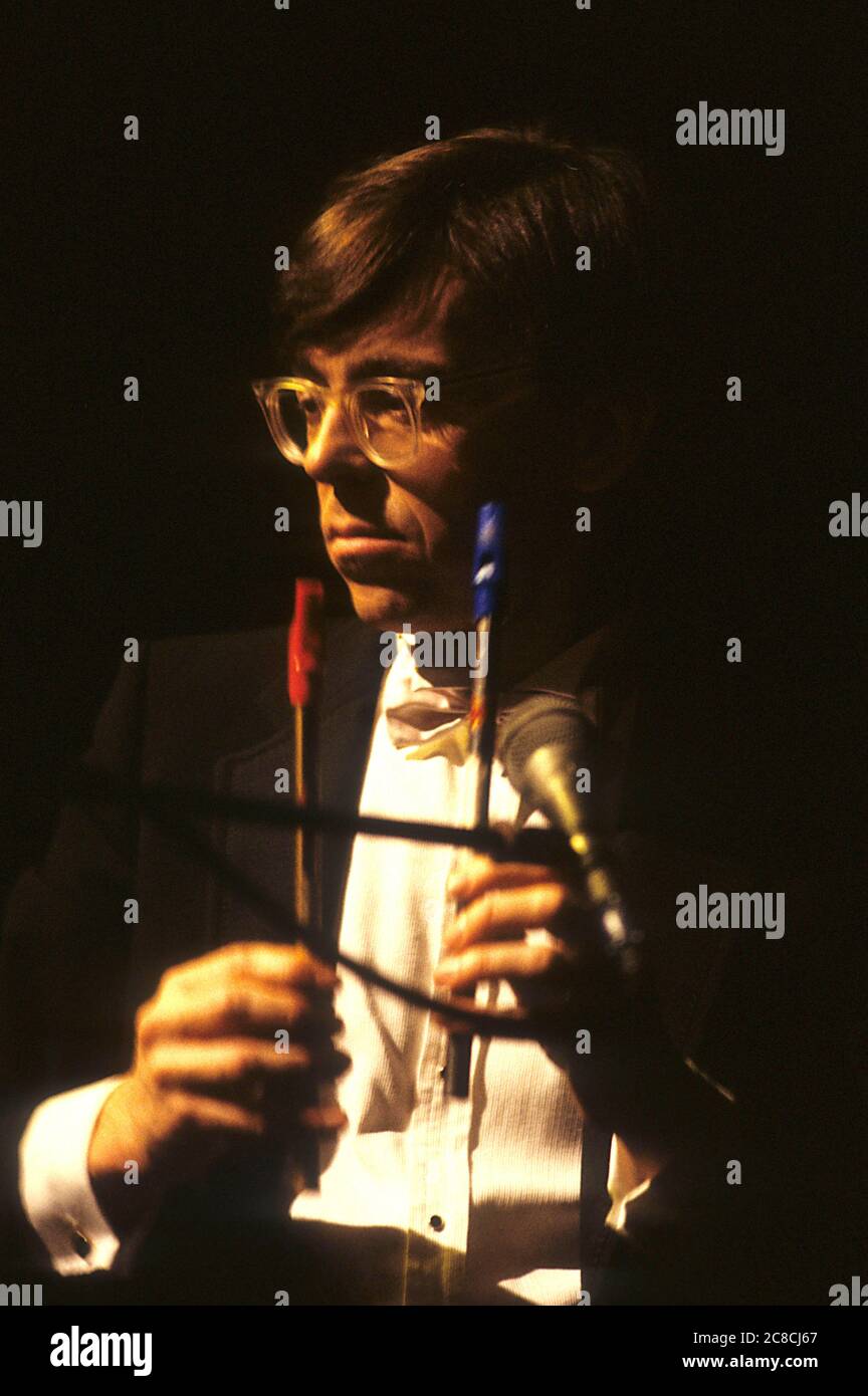 Simon Jeffes of the Penguin Cafe Orchestra live at the Mermaid Theater ...