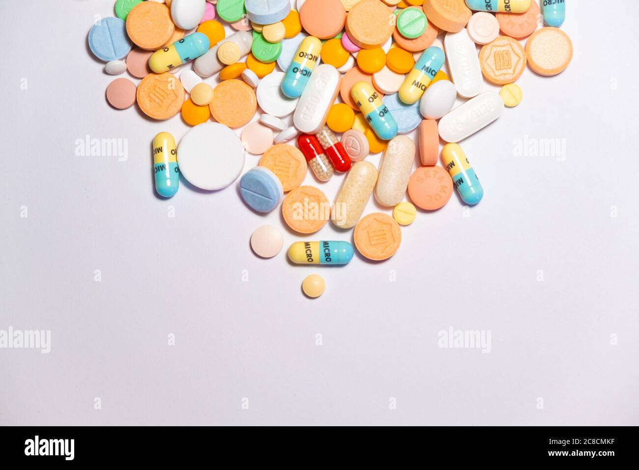 Colorful drugs, vitamins and medicine - capsules, tablets, pills Stock ...