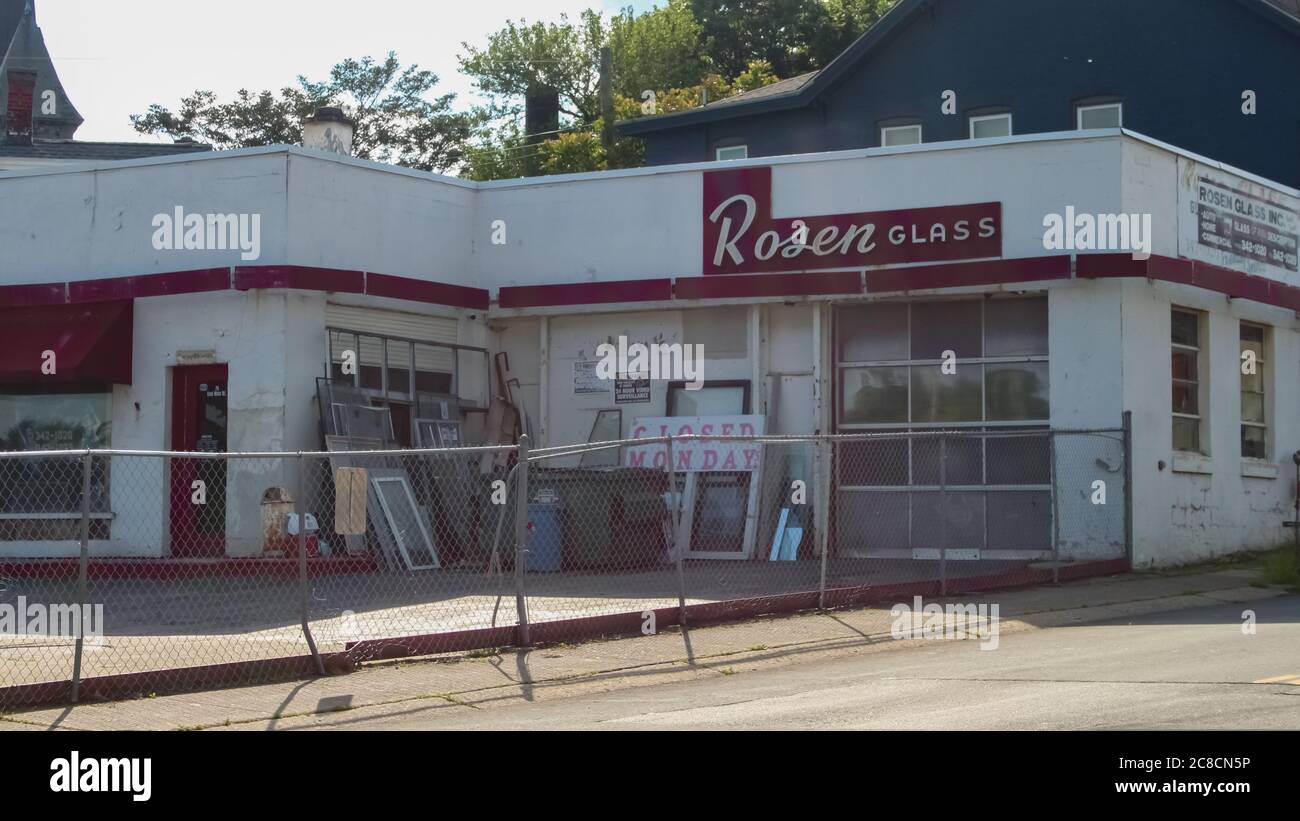 1930s shop window hi-res stock photography and images - Alamy