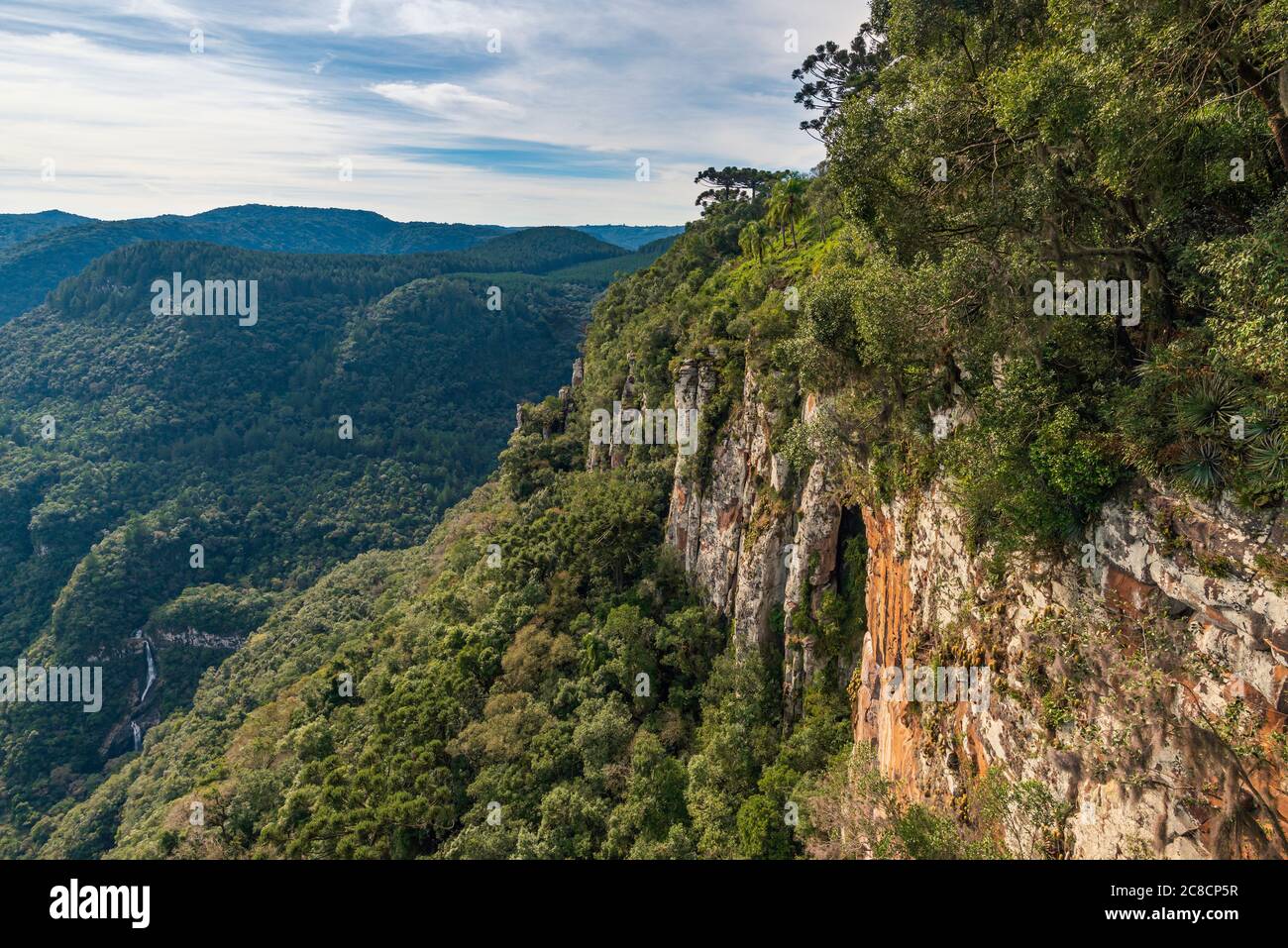 Canyon wall in the Parque da Ferradura (Horseshoe Park) in Canela, Rio ...