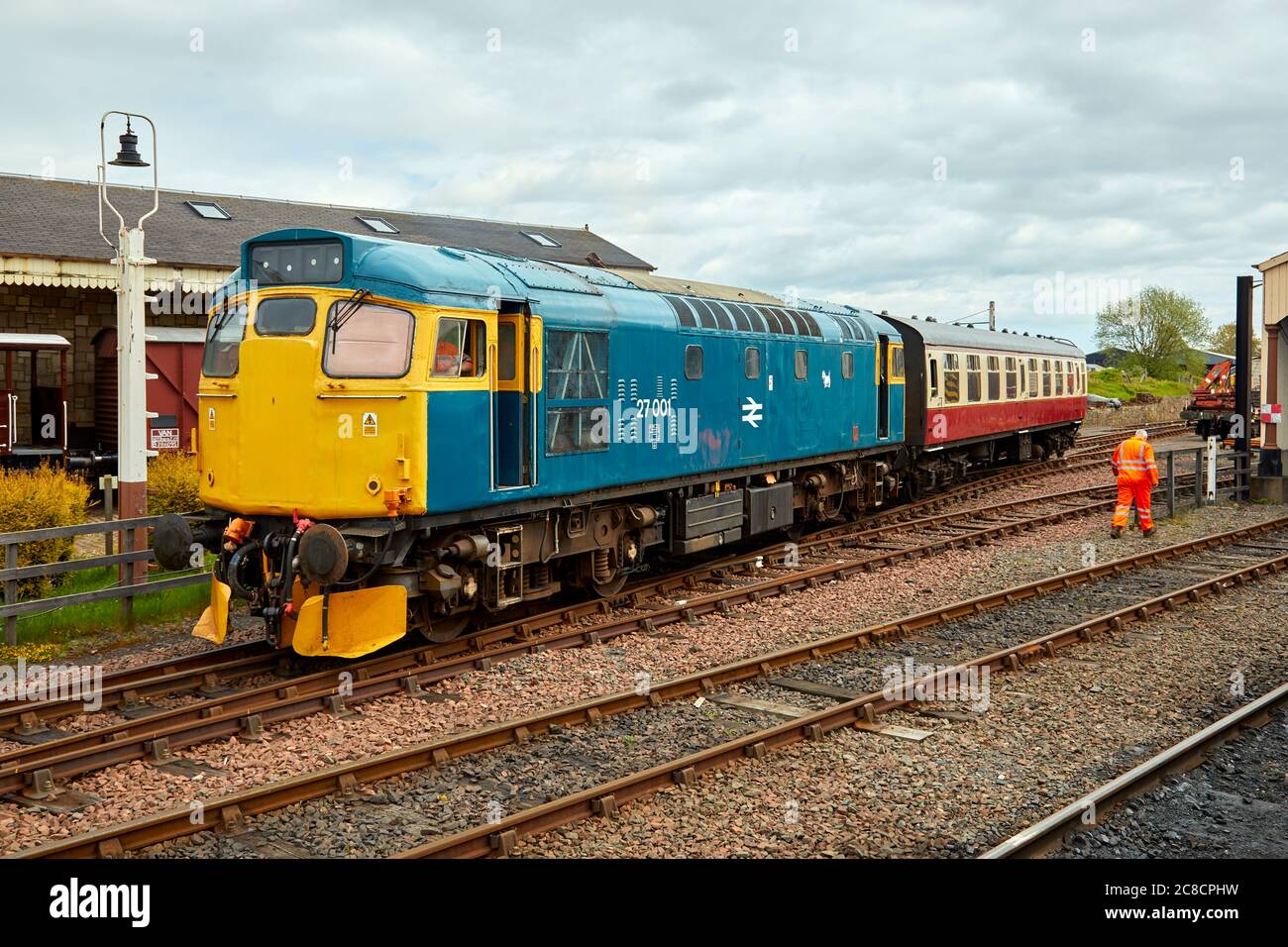 Class 27 diesel locomotive hi-res stock photography and images - Alamy
