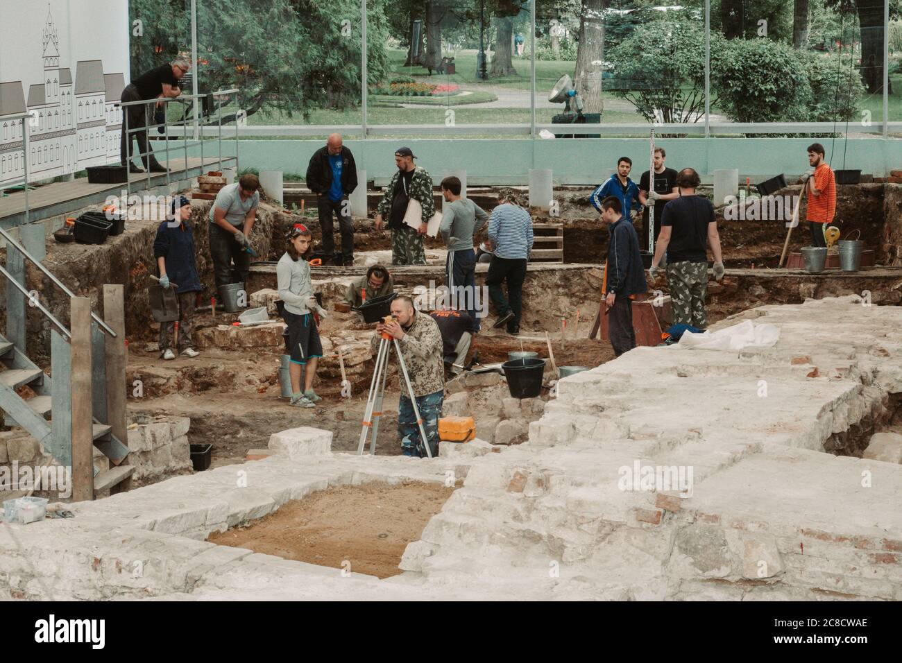 Archeology excavation square hi-res stock photography and images - Alamy