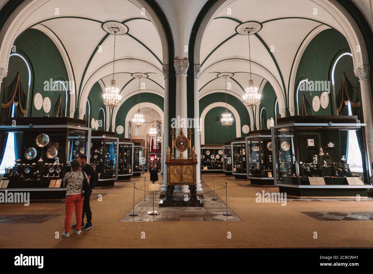Visitors in Moscow Kremlin museum Armoury Chamber Stock Photo - Alamy