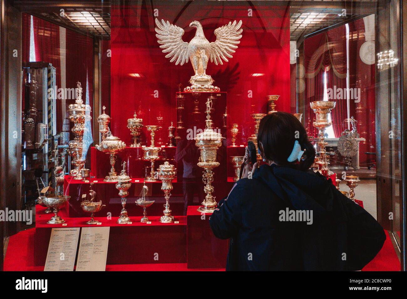 Visitors in Moscow Kremlin museum Armoury Chamber Stock Photo - Alamy