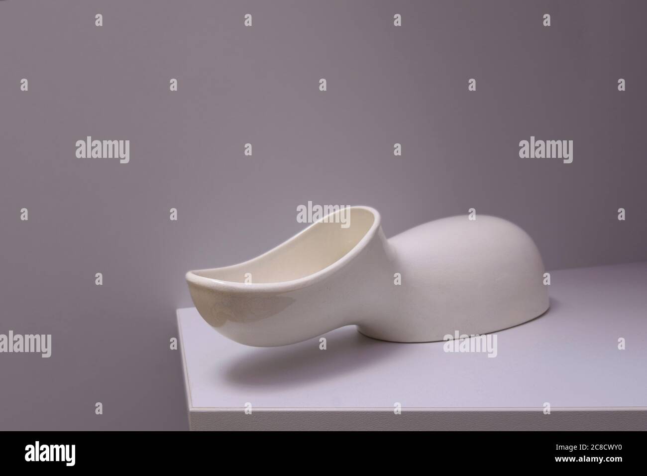 Ceramic urinal hi-res stock photography and images - Alamy