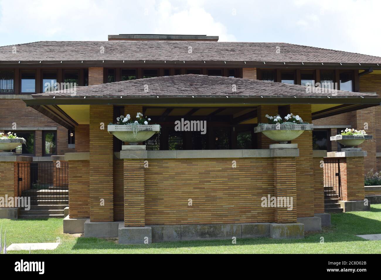 Frank Lloyd Wright's Darwin Martin House Stock Photo - Alamy