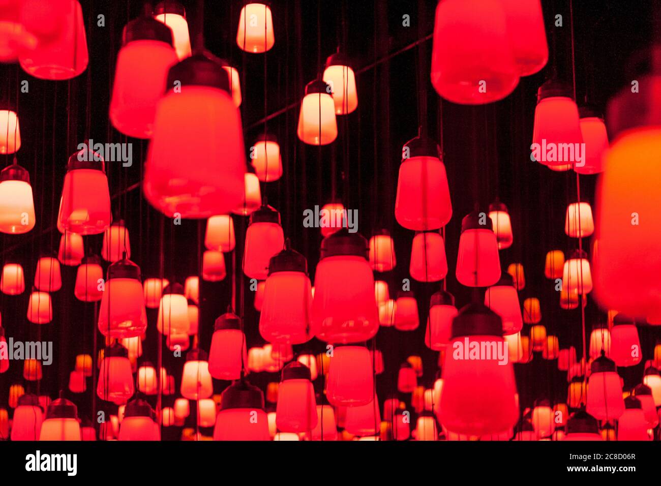 Teamlab borderless tokyo hi-res stock photography and images - Alamy