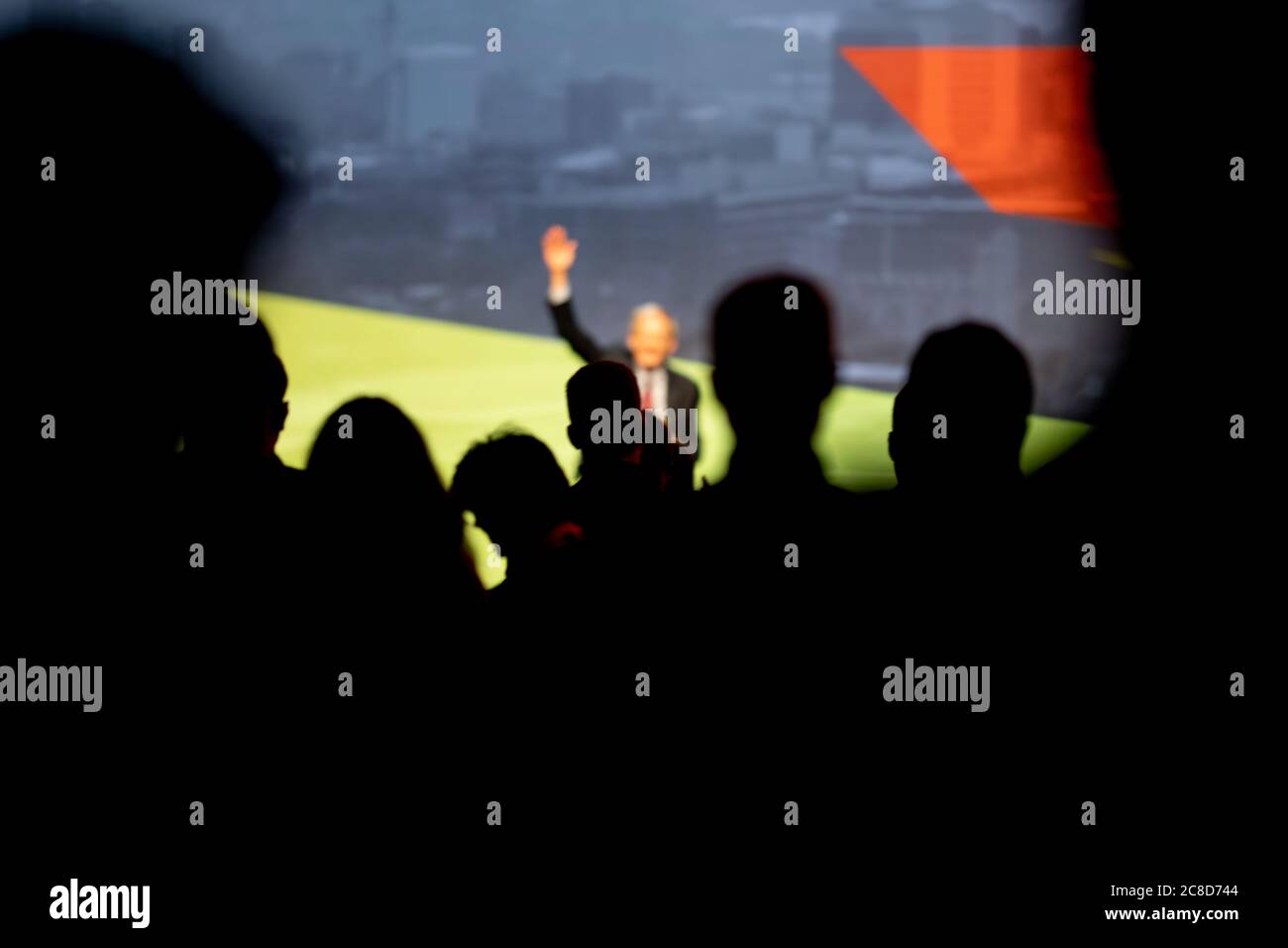 Applause at Business and Academic Conference Event Stock Photo - Alamy