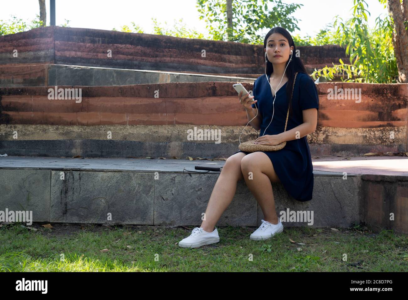 Raise the head hi-res stock photography and images - Alamy