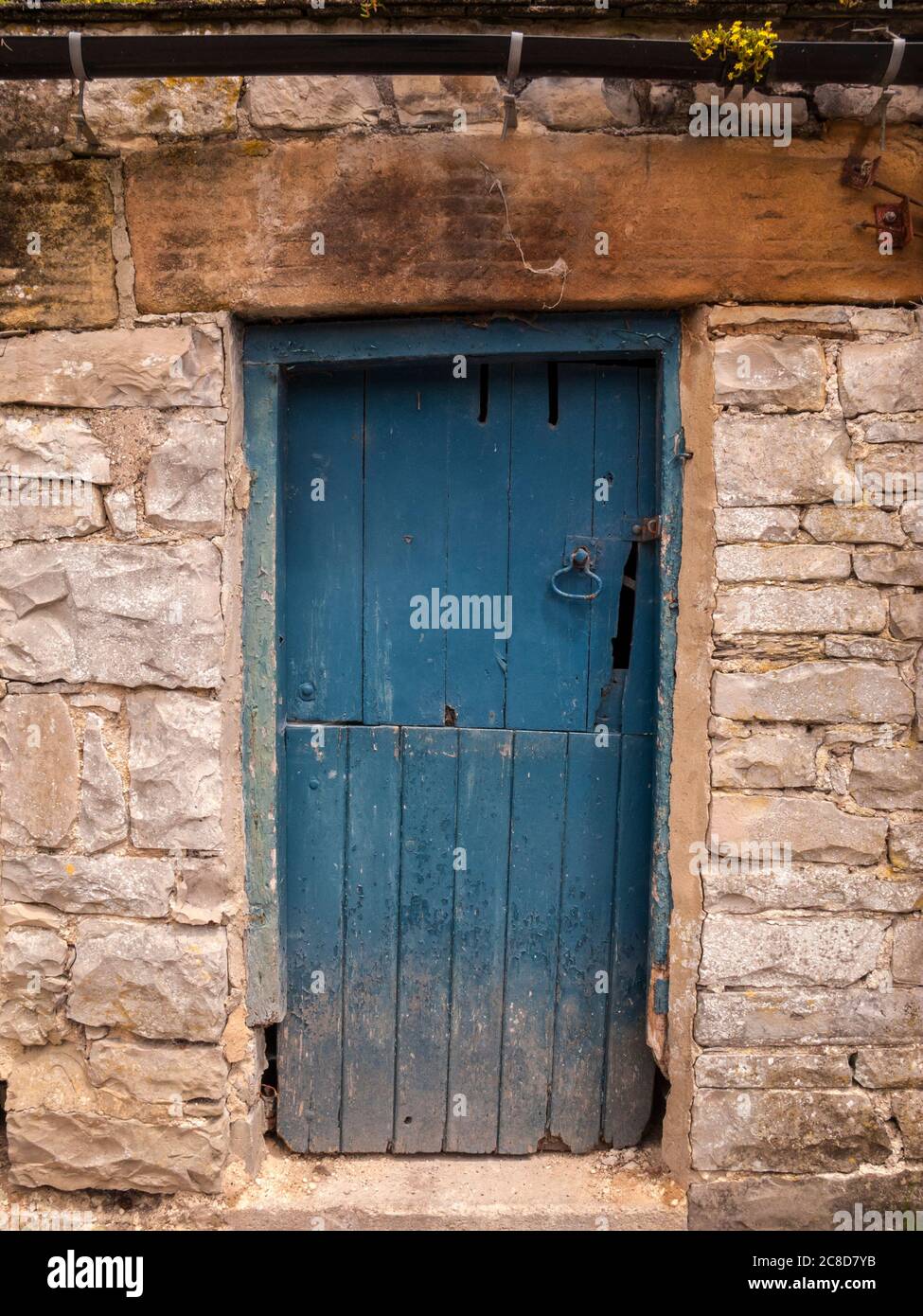 Old Stable Door Stock Photo - Alamy