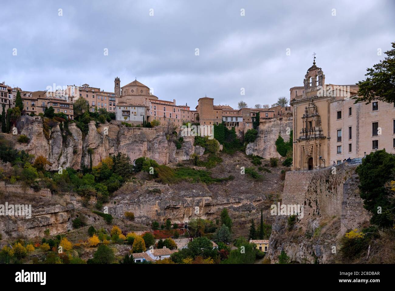 Hanging houses of Cuenca, Spain. Casas Colgadas Stock Photo - Alamy