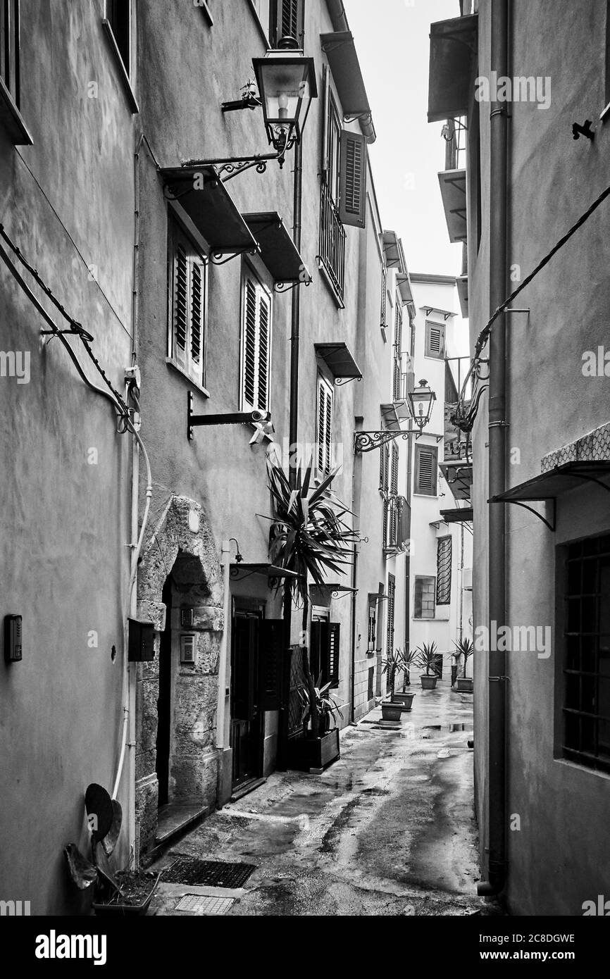 Old side street in Palermo in Sicily, Italy. Black and white urban ...