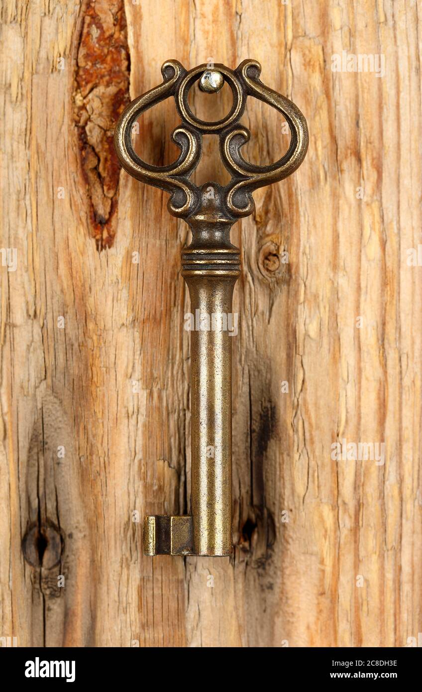 Antique old key hung hi-res stock photography and images - Alamy