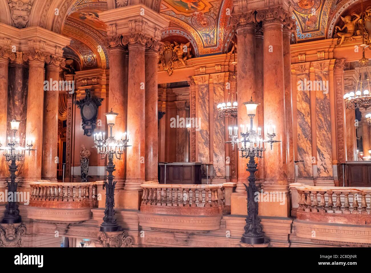 Palais garnier 2019 hi-res stock photography and images - Alamy