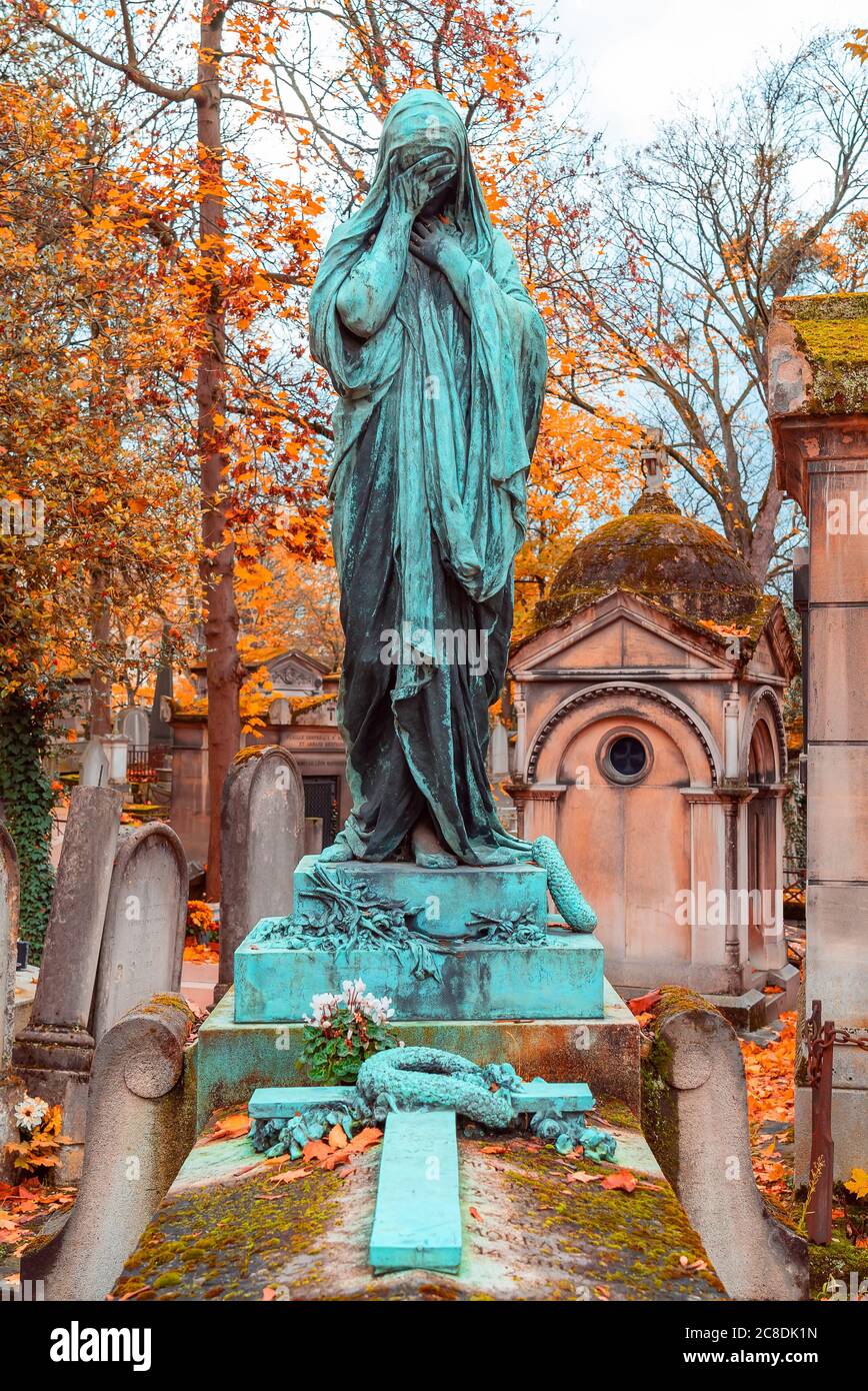 Paris, France - November 14, 2019: Old stone woman monument in the most ...