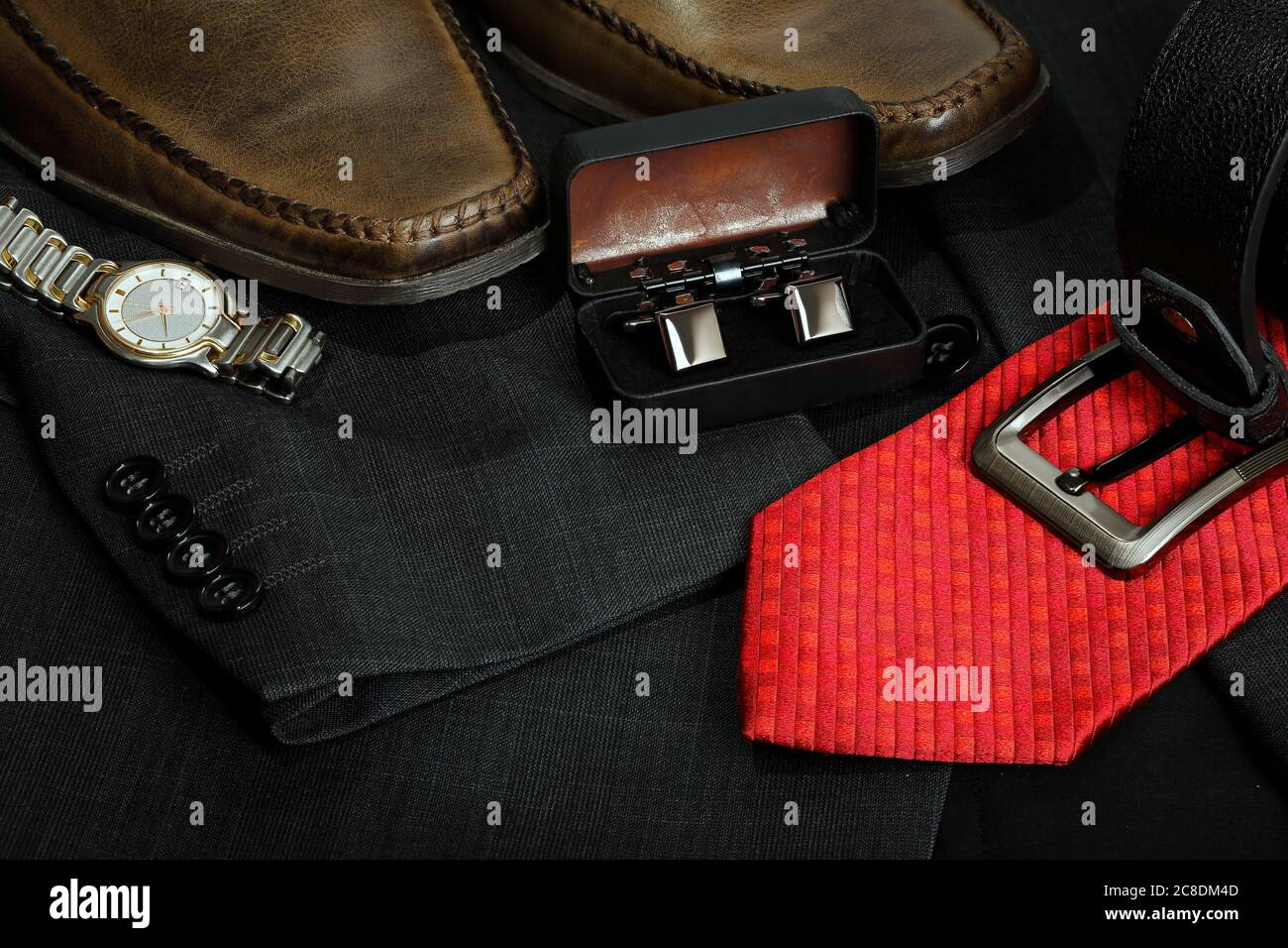 Formal mens clothing hi-res stock photography and images - Alamy