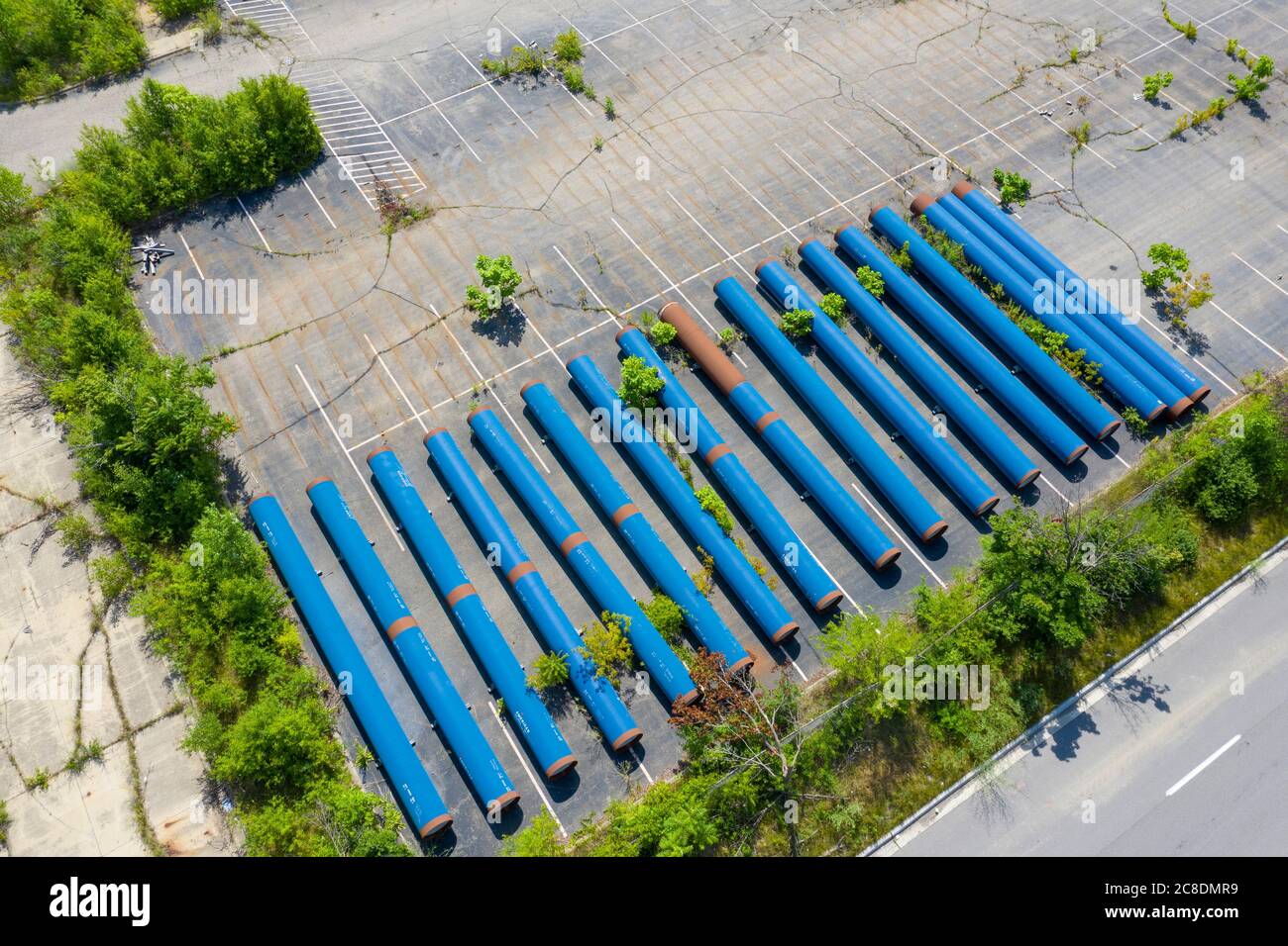 Flint, Michigan - Pipe manufactured at an American SpiralWeld pipe ...