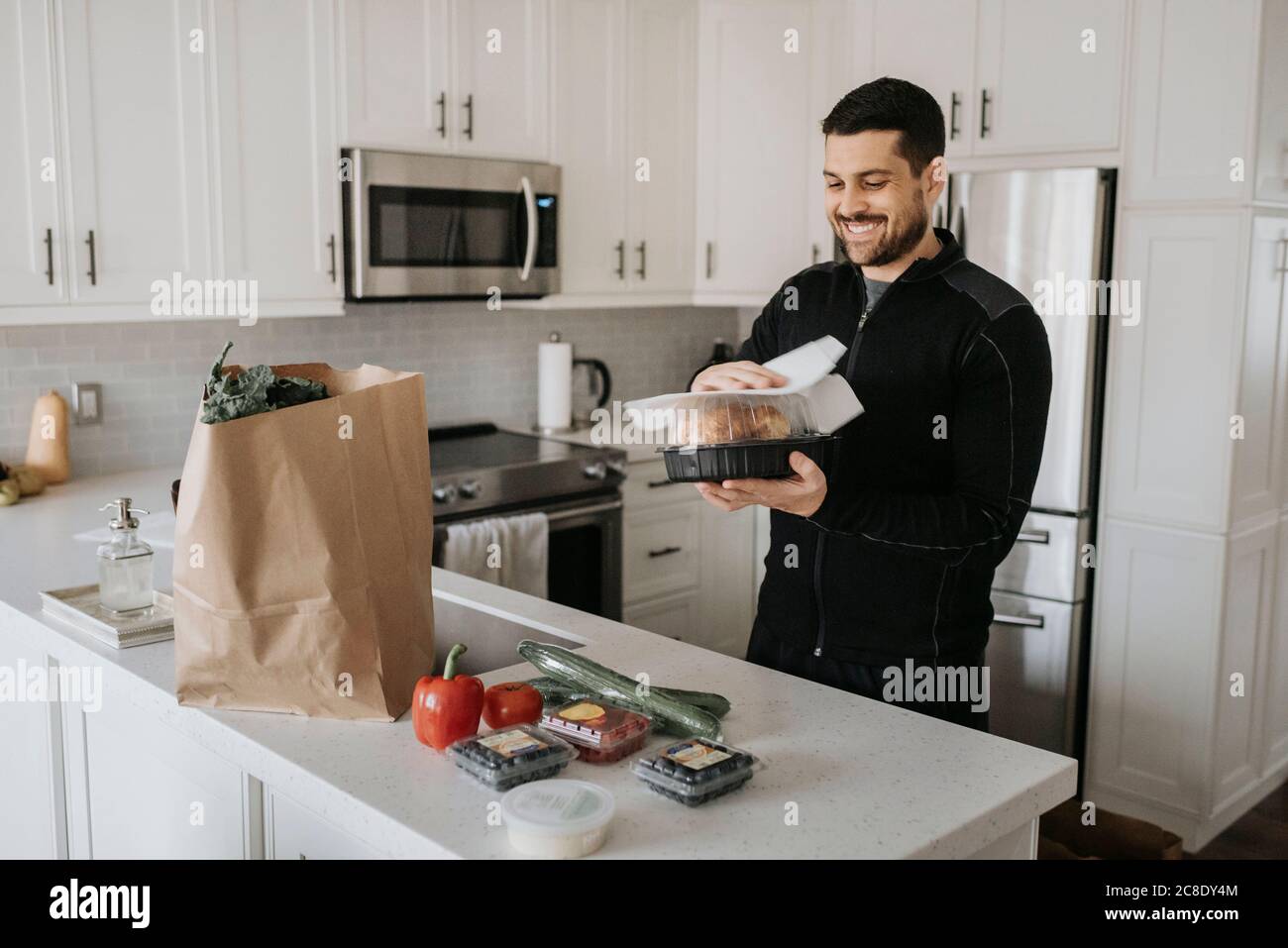 Disinfecting groceries hi-res stock photography and images - Alamy