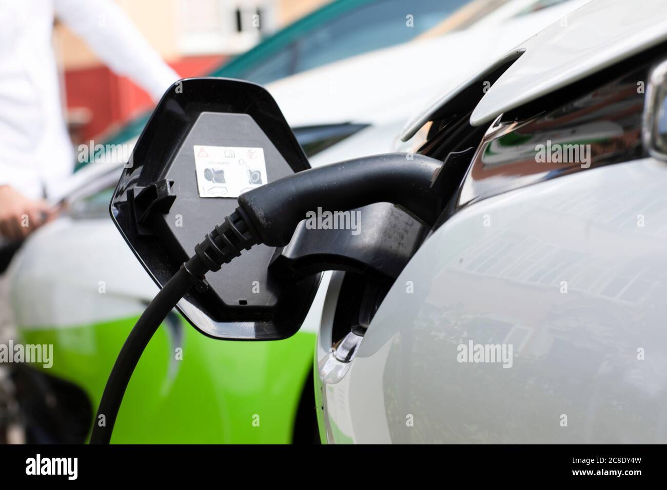 Plug in hybrid electric vehicle hi-res stock photography and images - Alamy