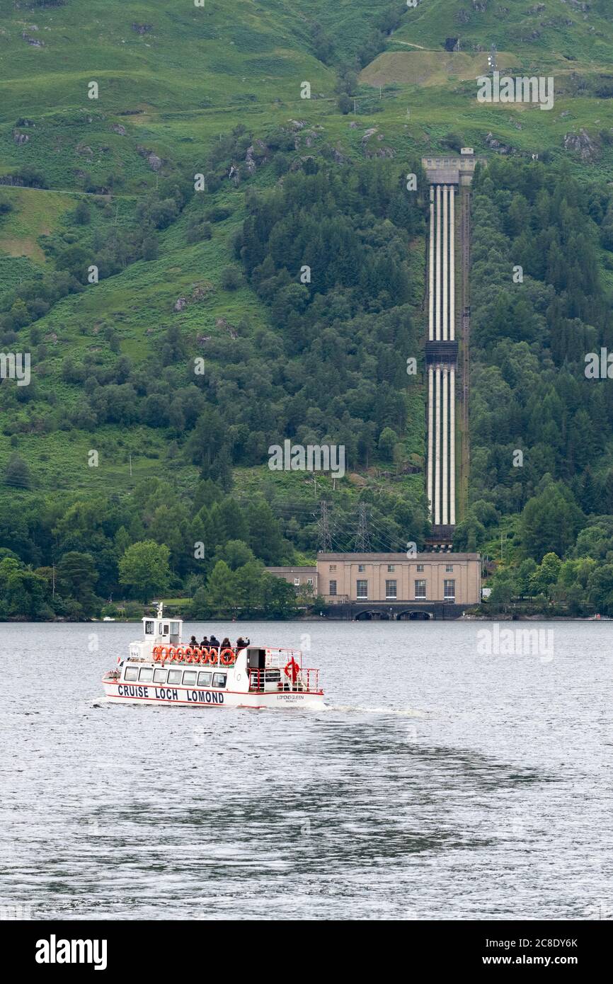 Hydro electric loch hi-res stock photography and images - Alamy