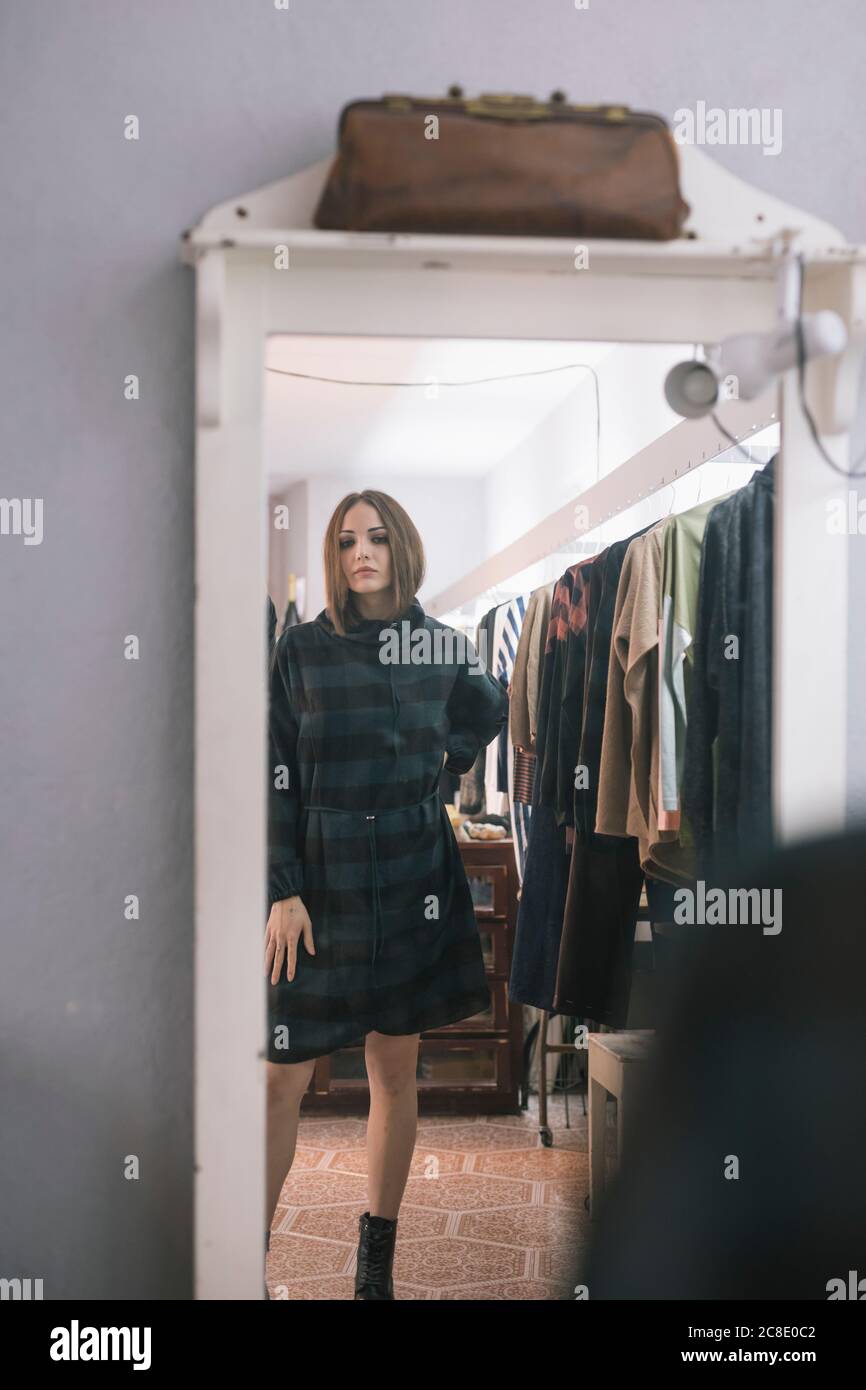 Woman mirror full length dress hi-res stock photography and images - Alamy