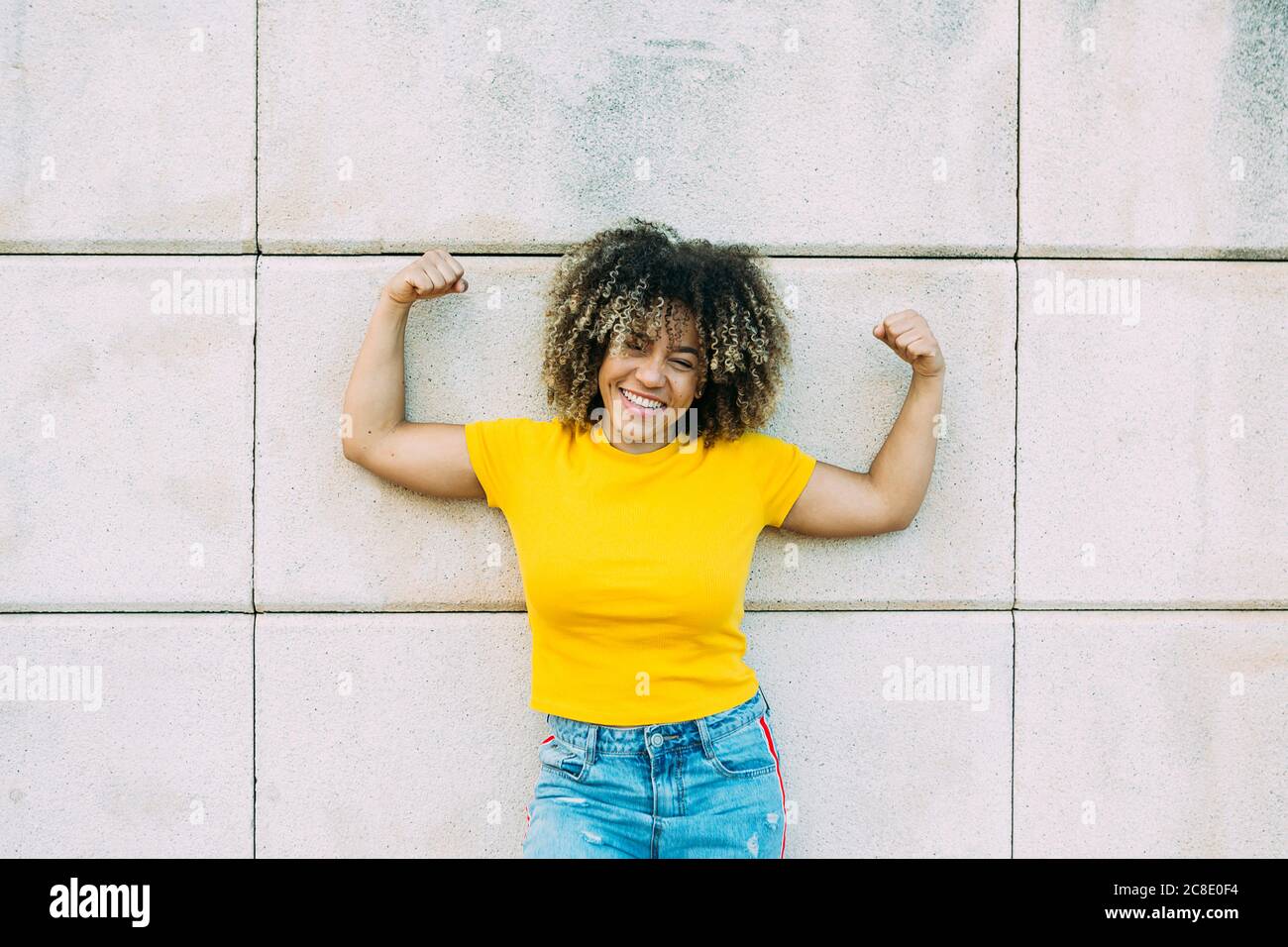 Strong woman hi-res stock photography and images - Alamy