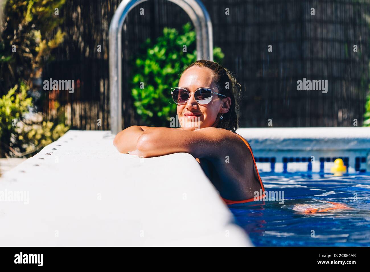 Pool of sunlight hi-res stock photography and images - Alamy