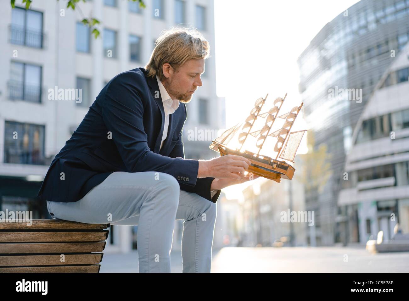 Cruise ship model side on hi-res stock photography and images - Alamy