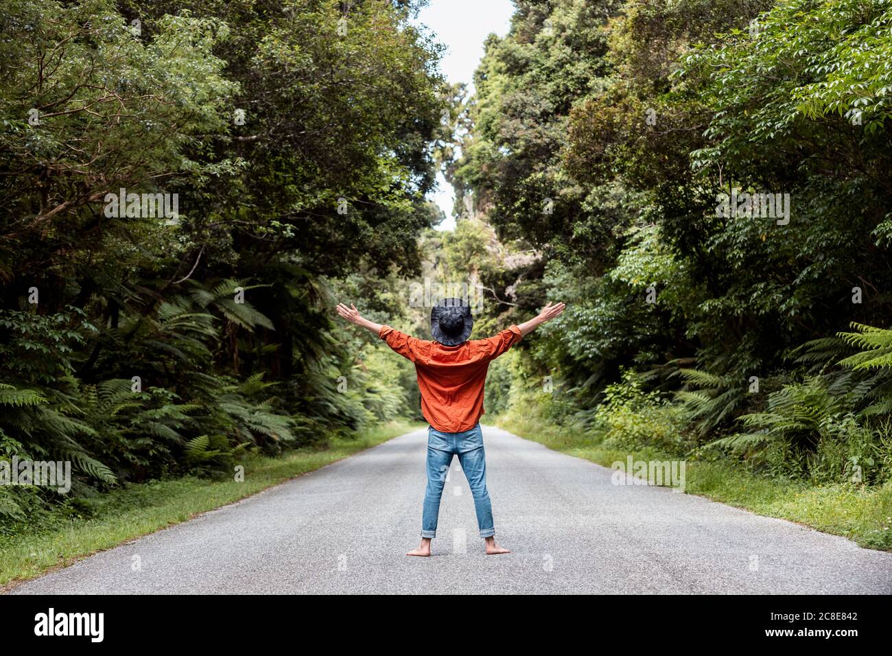 Man outstretched arms tranquil hi-res stock photography and images - Alamy