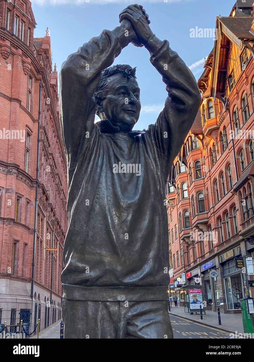 Football club statues hi-res stock photography and images - Alamy
