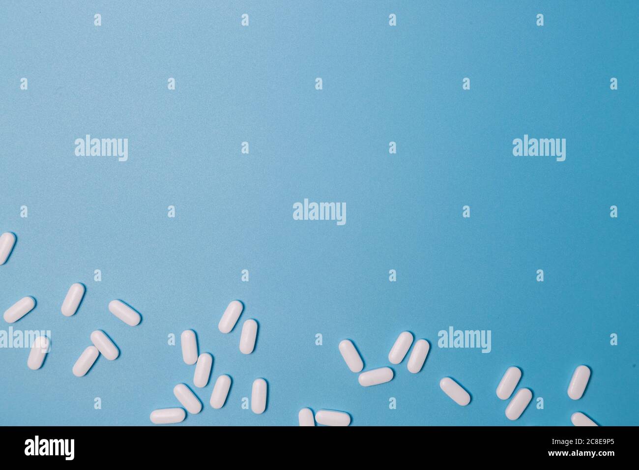 Bottom border made with pills and vitamin tablets Stock Photo - Alamy