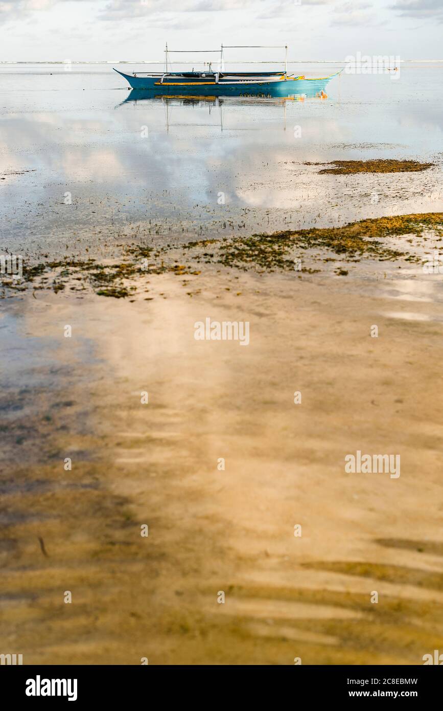 General luna hi-res stock photography and images - Alamy