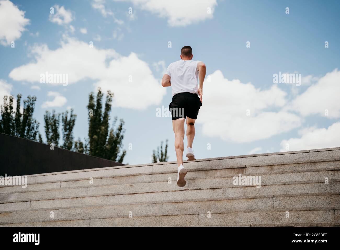 Athlete running hi-res stock photography and images - Alamy