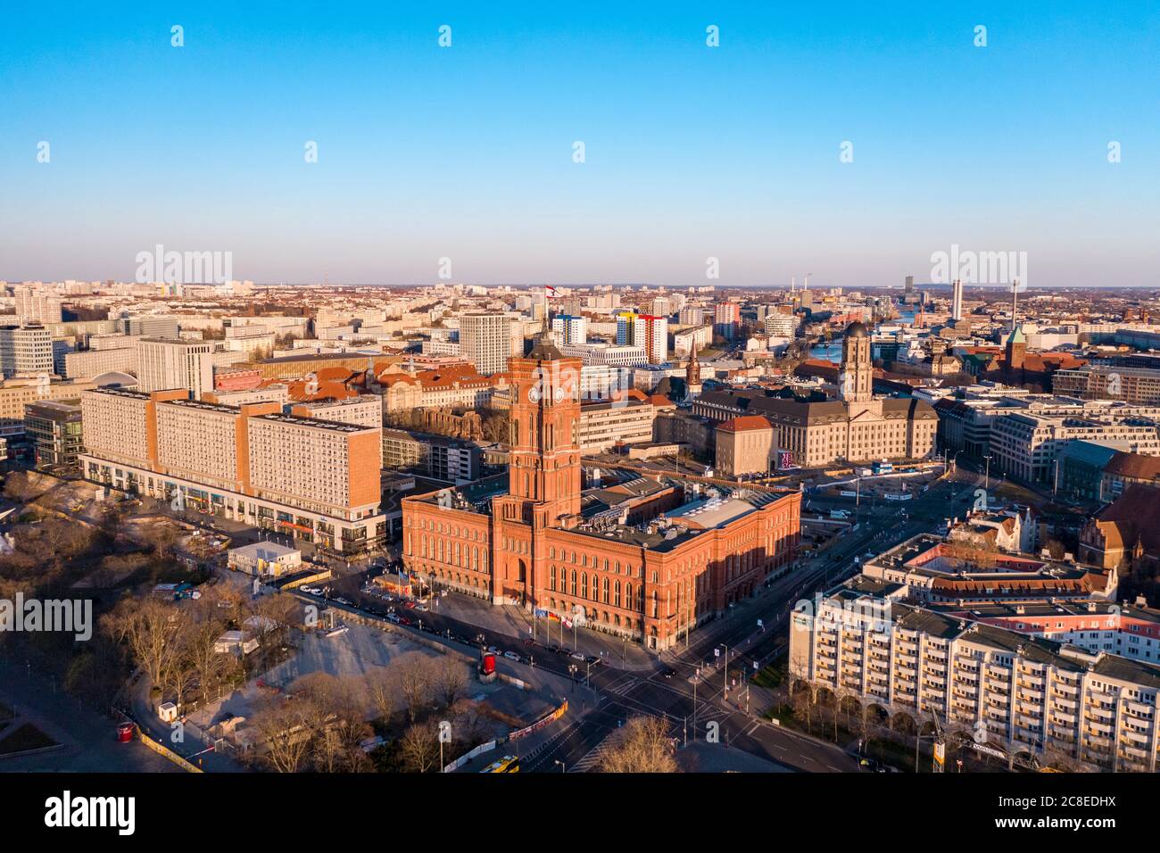 Aerial view of rotes rathaus at dusk hi-res stock photography and ...