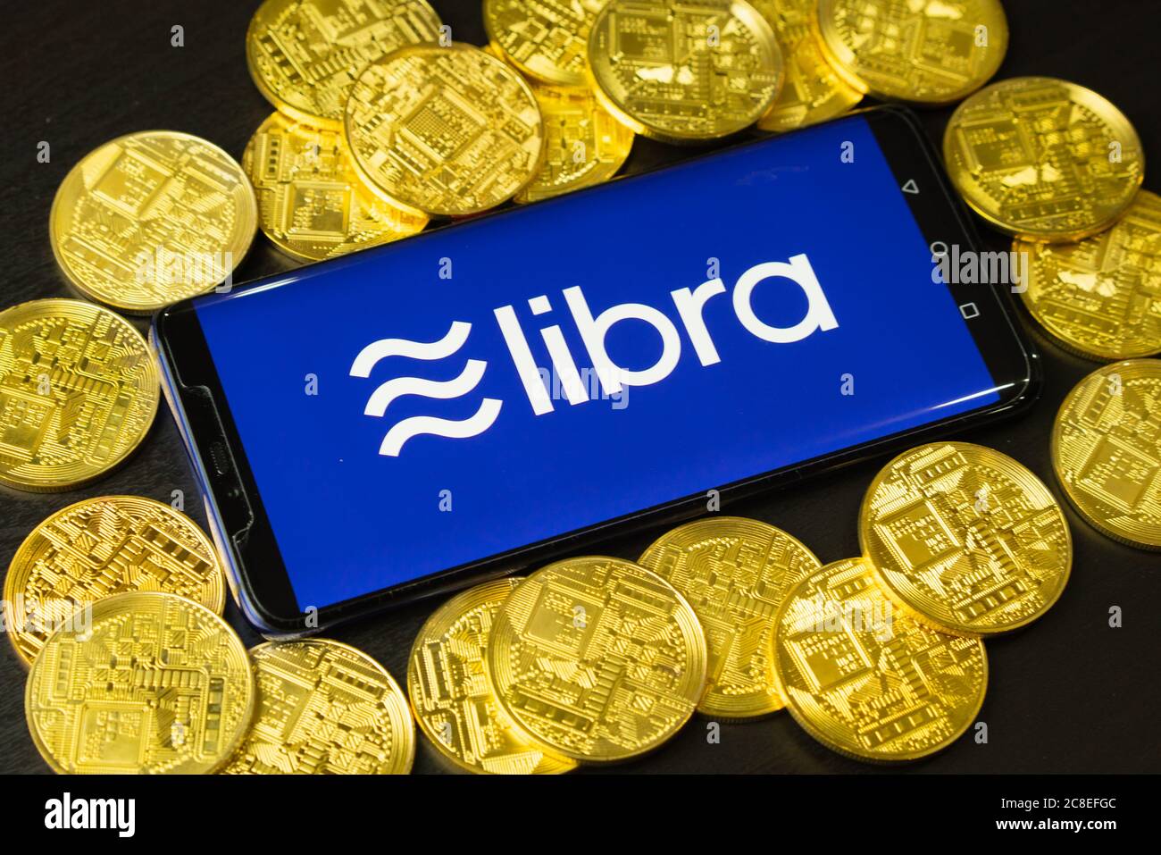 Screen calibration hi-res stock photography and images - Alamy