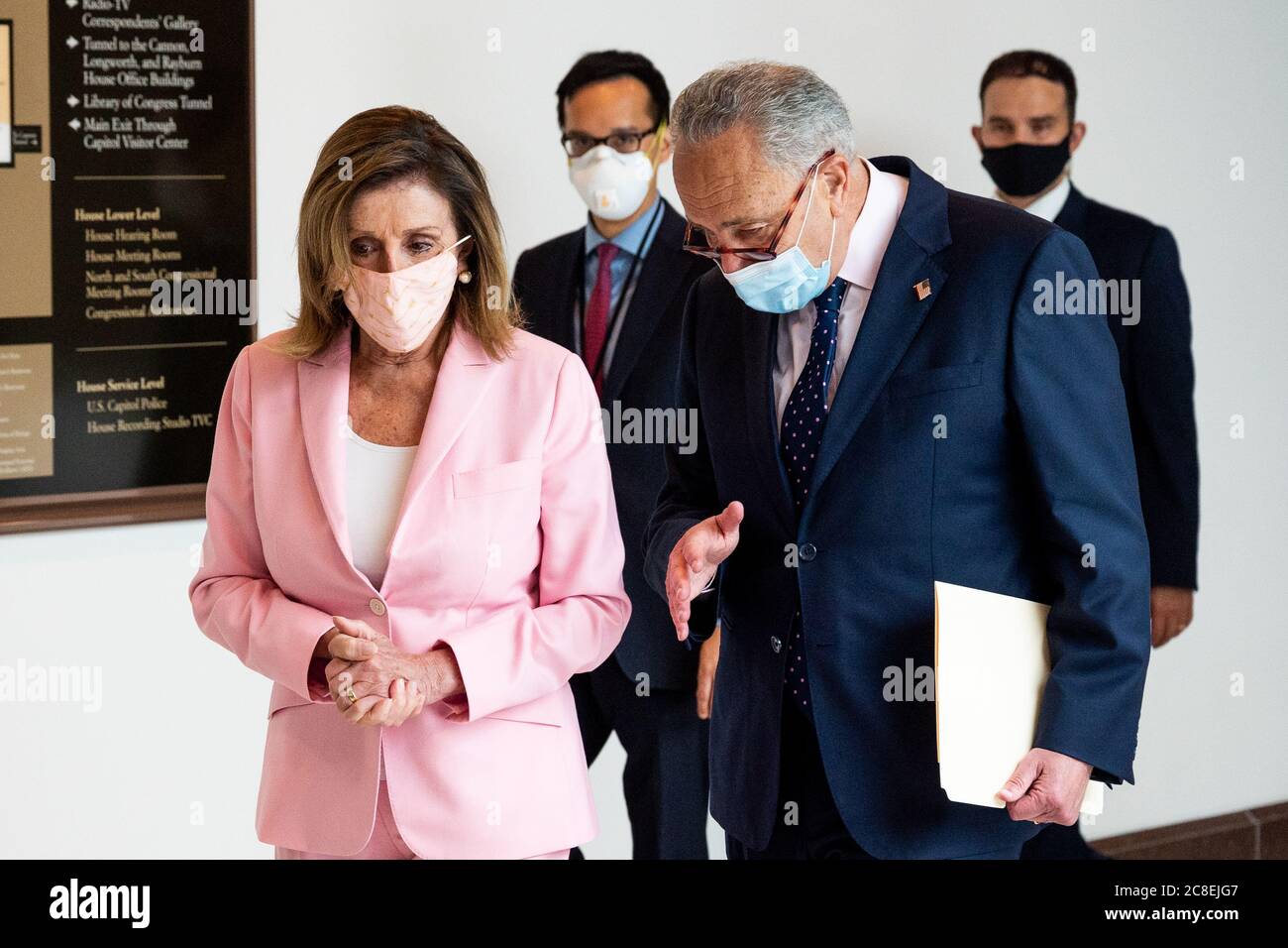 U.S. Senate Minority leader Chuck Schumer (D-NY) and House Speaker ...