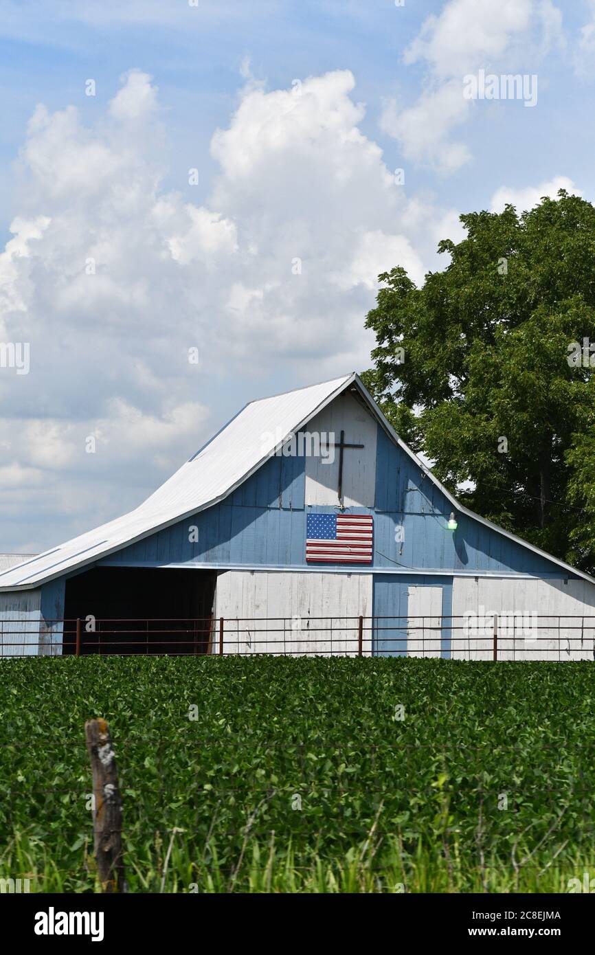 Patriotic barn hi-res stock photography and images - Alamy