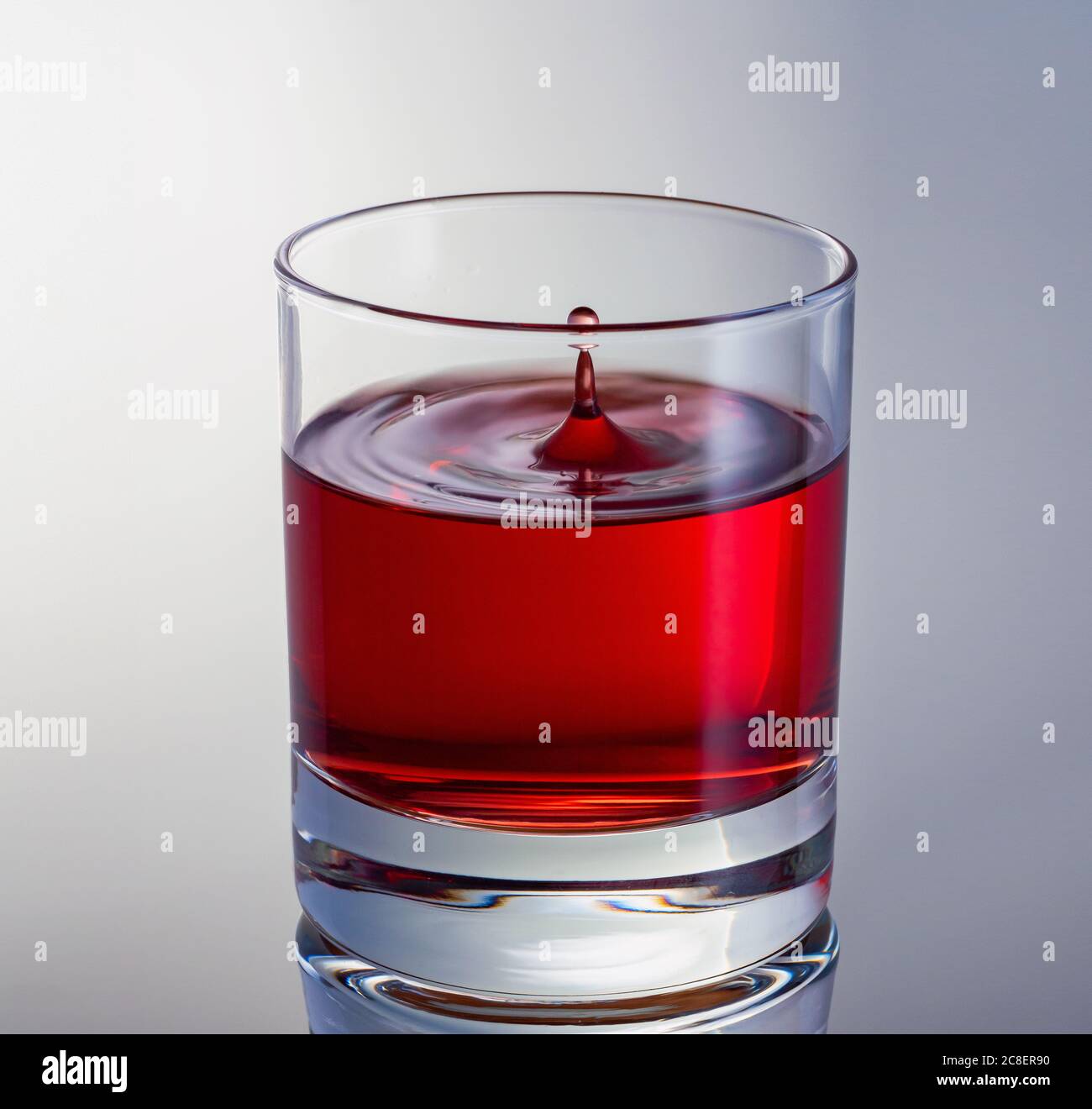 Shot glass drop hi-res stock photography and images - Alamy