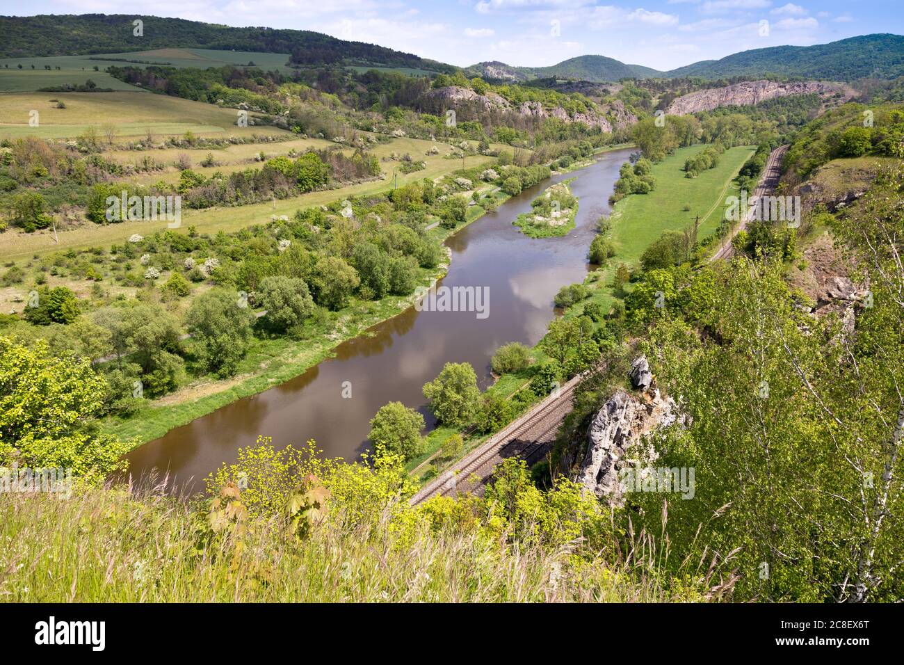 řeka Berounka z Tetína, Český kras, Česka republika / Berounka river ...