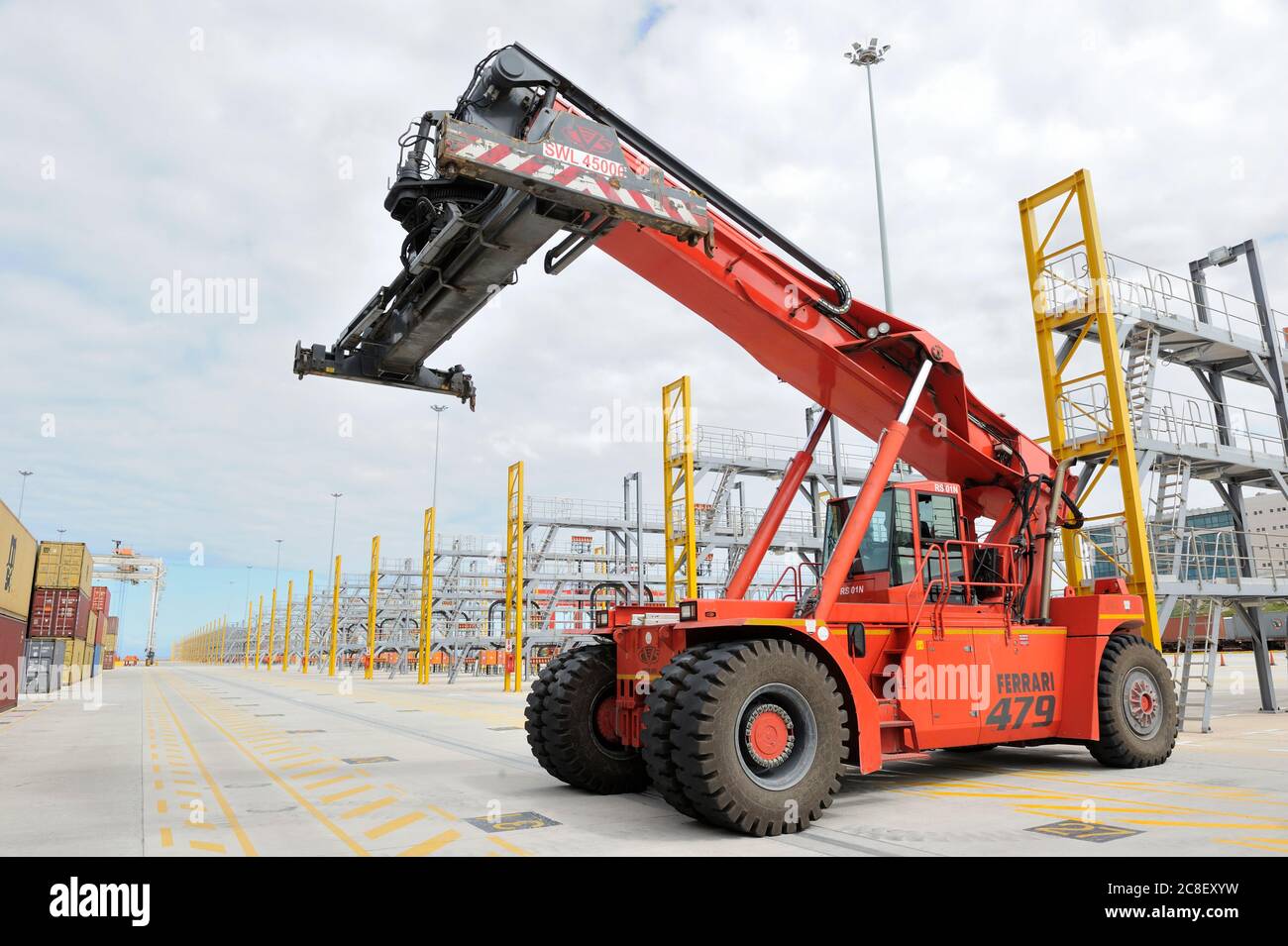 Front End Loader Loading High Resolution Stock Photography and Images ...