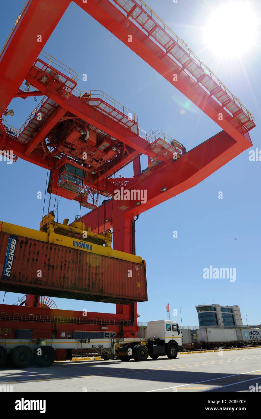 Industrial Port Crane Lift Loading Export High Resolution Stock ...