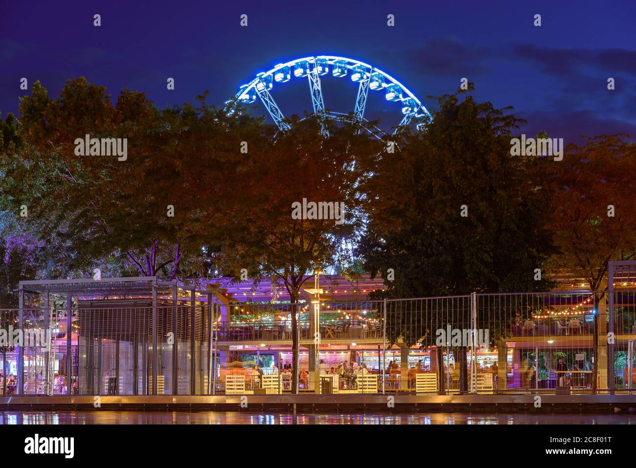 Ferris wheel restaurant hi-res stock photography and images - Alamy