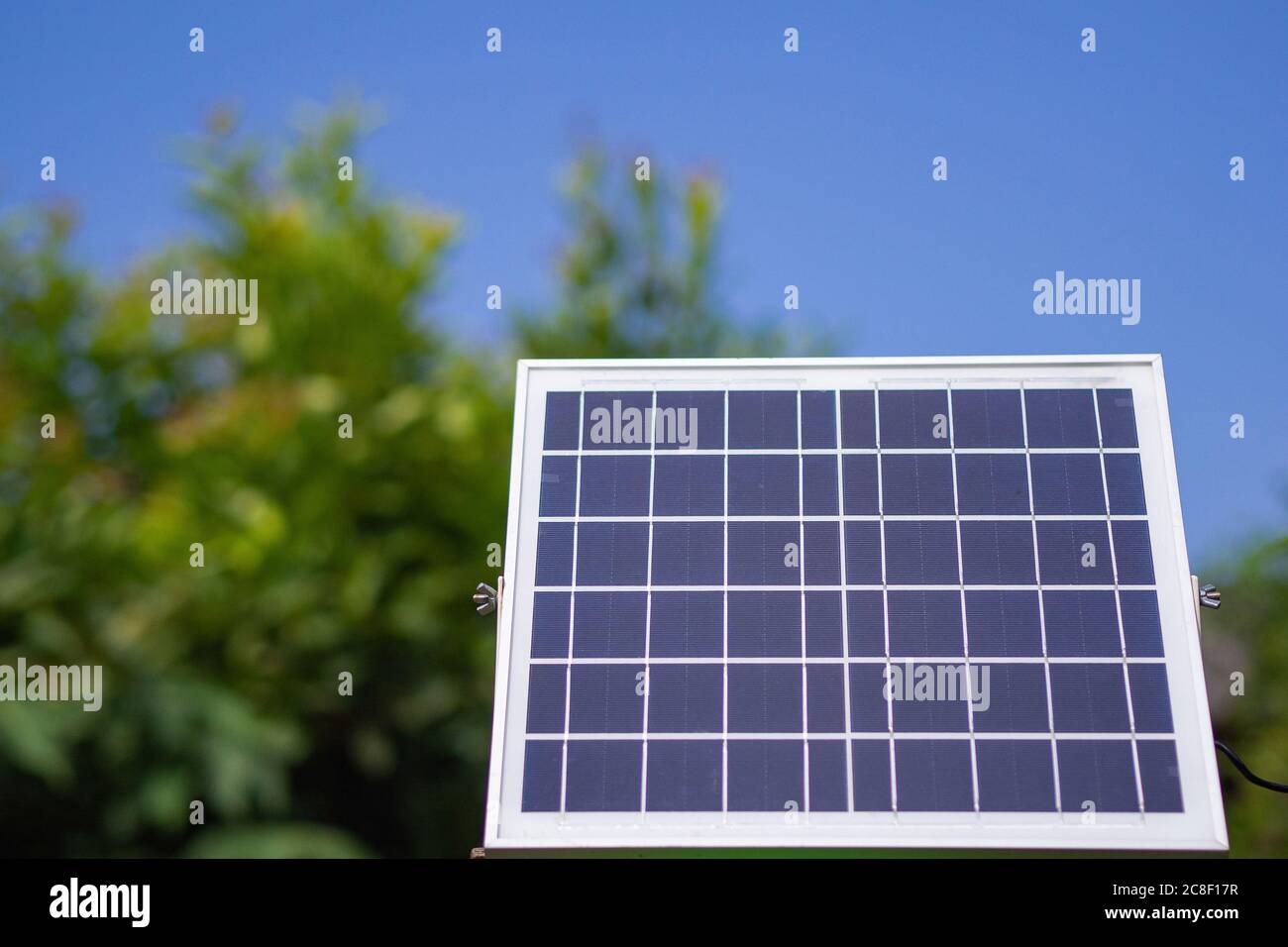 Garden installation hi-res stock photography and images - Alamy