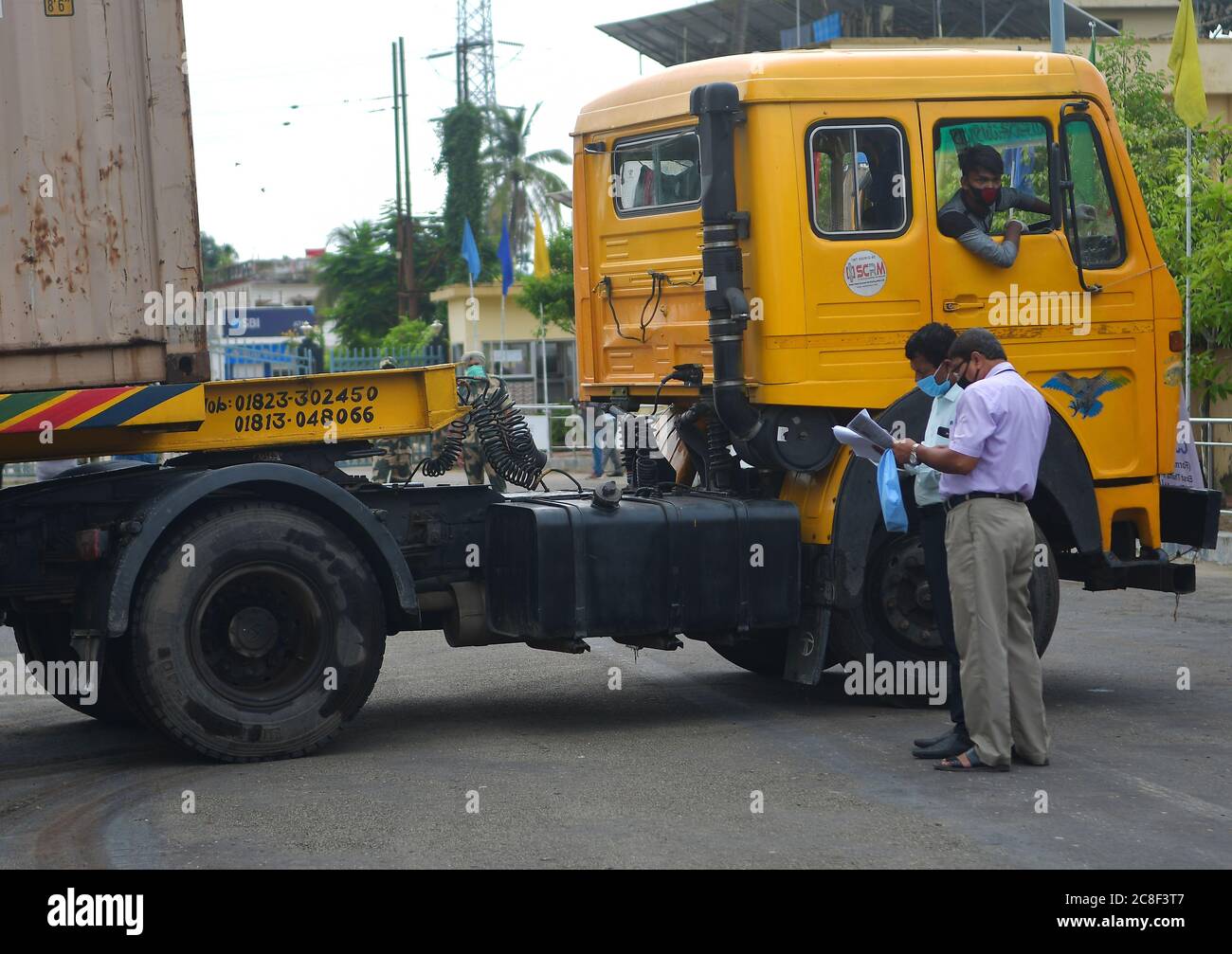 Indian container truck india hi-res stock photography and images - Alamy