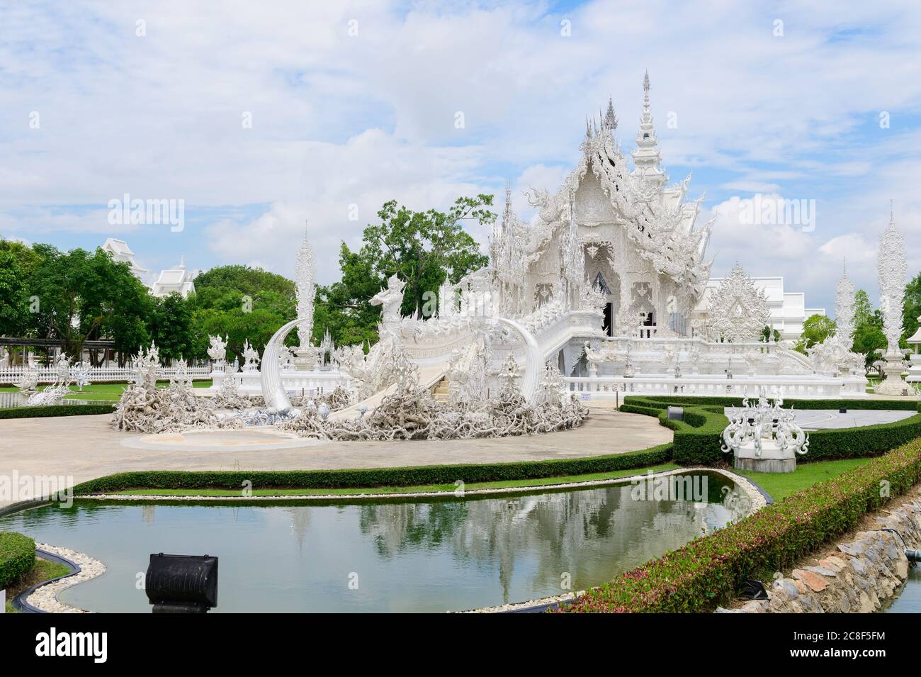 White temple in wat hi-res stock photography and images - Alamy