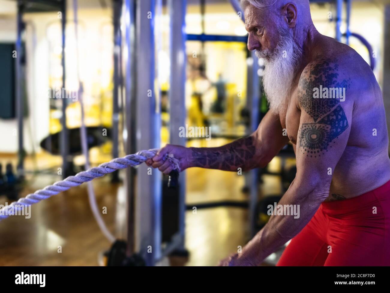 Inside gym hi-res stock photography and images - Alamy